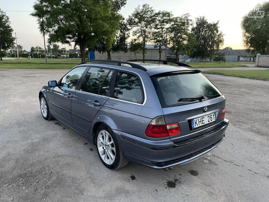 Blue BMW 330 2004 in Jonava, with an engine capacity of 3.00 L and mileage of 365 thousand km for 2300 €, photo 8 on AUTOMOTO.COM.LV