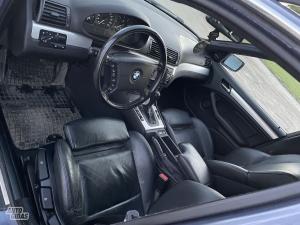 Blue BMW 330 2004 in Jonava, with an engine capacity of 3.00 L and mileage of 365 thousand km for 2300 €, photo 10 on AUTOMOTO.COM.LV