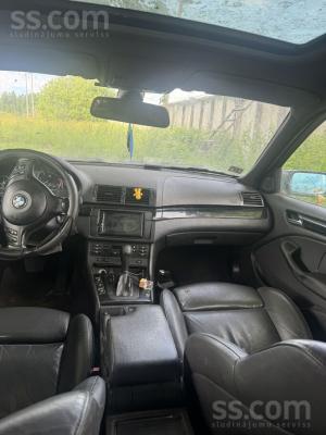 Blue BMW 330 2005 in Riga, with an engine capacity of 3.00 L and mileage of 346 thousand km for 800 €, photo 8 on AUTOMOTO.COM.LV