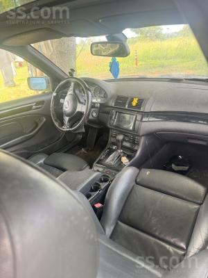 Blue BMW 330 2005 in Riga, with an engine capacity of 3.00 L and mileage of 346 thousand km for 800 €, photo 10 on AUTOMOTO.COM.LV