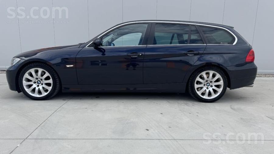 Zils BMW 330 2006 Rīga, ar dzinēja tilpumu 3.00 L un nobraukumu 331 tūkst. km par 4250 €, foto 4 vietnē AUTOMOTO.COM.LV