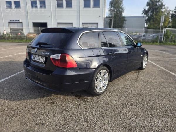 Zils BMW 330 2006 Rīga, ar dzinēja tilpumu 3.00 L un nobraukumu 327 tūkst. km par 3700 €, foto 4 vietnē AUTOMOTO.COM.LV