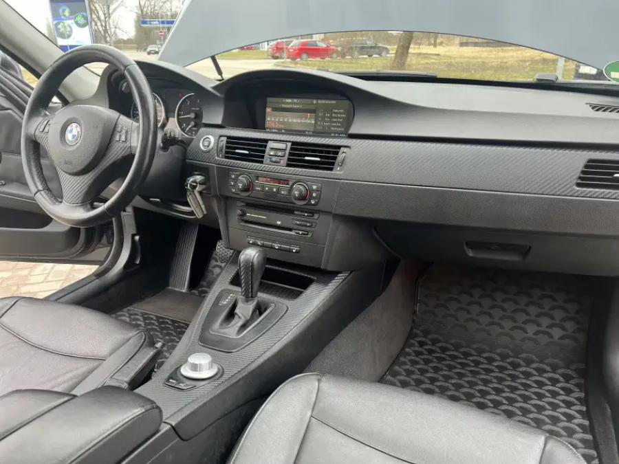 Синий БМВ 330 2006 в Екабпилс, объемом двигателя 3.00 л и пробегом 278 тыс. км за 6390 €, фото 30 на AUTOMOTO.COM.LV