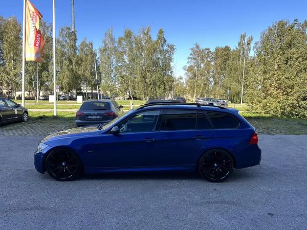 Zils BMW 330 2006 Rīga, ar dzinēja tilpumu 3.00 L un nobraukumu 360 tūkst. km par 4990 €, foto 5 vietnē AUTOMOTO.COM.LV
