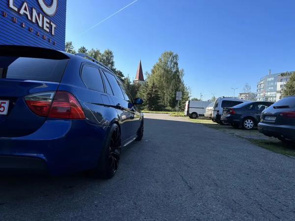 Zils BMW 330 2006 Rīga, ar dzinēja tilpumu 3.00 L un nobraukumu 360 tūkst. km par 4990 €, foto 7 vietnē AUTOMOTO.COM.LV