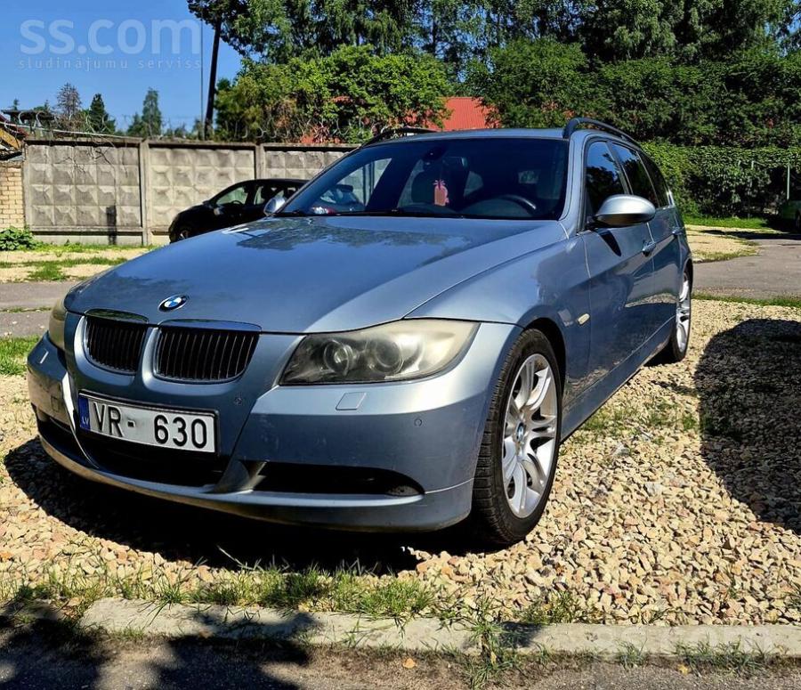 Blue BMW 330 2006 in Ogre, with an engine capacity of 3.00 L and mileage of 290 thousand km for 4300 €, photo 1 on AUTOMOTO.COM.LV