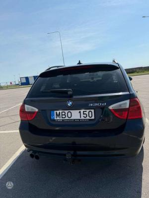 Blue BMW 330 2006 in Siauliai, with an engine capacity of 3.00 L and mileage of 351 thousand km for 4200 €, photo 15 on AUTOMOTO.COM.LV