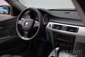 Zils BMW 330 2006 Rīga, ar dzinēja tilpumu 3.00 L un nobraukumu 0 tūkst. km par 3995 €, foto 14 vietnē AUTOMOTO.COM.LV