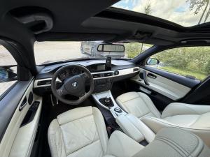 Zils BMW 330 2006 Saue, ar dzinēja tilpumu 0.00 L un nobraukumu 373 tūkst. km par 6000 €, foto 12 vietnē AUTOMOTO.COM.LV