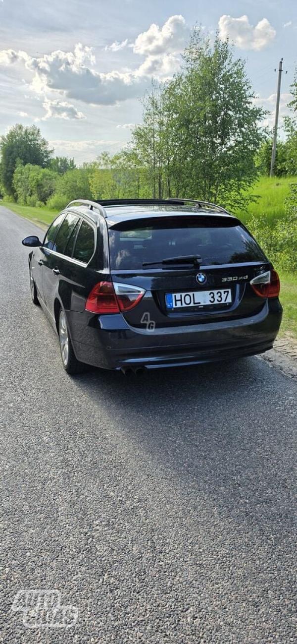 Zils BMW 330 2007 Kauņa, ar dzinēja tilpumu 3.00 L un nobraukumu 387 tūkst. km par 3400 €, foto 4 vietnē AUTOMOTO.COM.LV