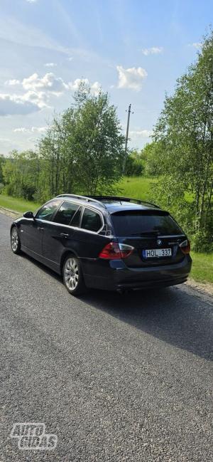 Blue BMW 330 2007 in Kaunas, with an engine capacity of 3.00 L and mileage of 387 thousand km for 3400 €, photo 6 on AUTOMOTO.COM.LV