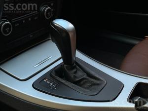 Zils BMW 330 2007 Rīga, ar dzinēja tilpumu 3.00 L un nobraukumu 241 tūkst. km par 3800 €, foto 6 vietnē AUTOMOTO.COM.LV