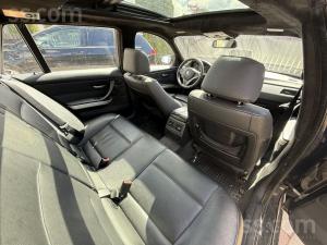 Blue BMW 330 2007 in Riga, with an engine capacity of 3.00 L and mileage of 320 thousand km for 3990 €, photo 12 on AUTOMOTO.COM.LV