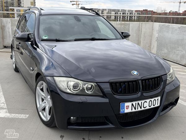 Blue BMW 330 2008 in Vilnius, with an engine capacity of 3.00 L and mileage of 340 thousand km for 6350 €, photo 2 on AUTOMOTO.COM.LV