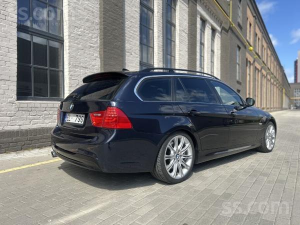 Blue BMW 330 2008 in Riga, with an engine capacity of 3.00 L and mileage of 380 thousand km for 7950 €, photo 5 on AUTOMOTO.COM.LV