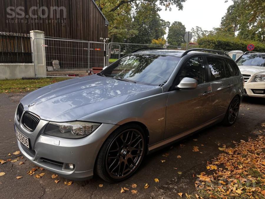 Blue BMW 330 2008 in Riga, with an engine capacity of 3.00 L and mileage of 333 thousand km for 6250 €, photo 1 on AUTOMOTO.COM.LV