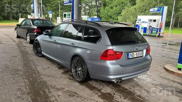 Zils BMW 330 2008 Rīga, ar dzinēja tilpumu 3.00 L un nobraukumu 333 tūkst. km par 6250 €, foto 4 vietnē AUTOMOTO.COM.LV