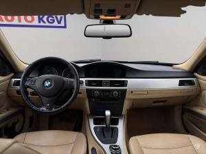 Blue BMW 330 2010 in Vilnius, with an engine capacity of 3.00 L and mileage of 319 thousand km for 6999 €, photo 14 on AUTOMOTO.COM.LV