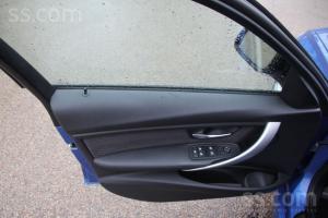 Blue BMW 330 2012 in Tukums, with an engine capacity of 3.00 L and mileage of 248 thousand km for 10500 €, photo 20 on AUTOMOTO.COM.LV