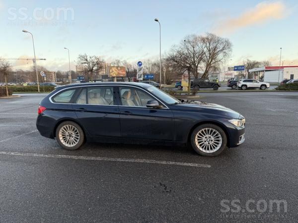 Blue BMW 330 2013 in Riga, with an engine capacity of 3.00 L and mileage of 245 thousand km for 9400 €, photo 2 on AUTOMOTO.COM.LV