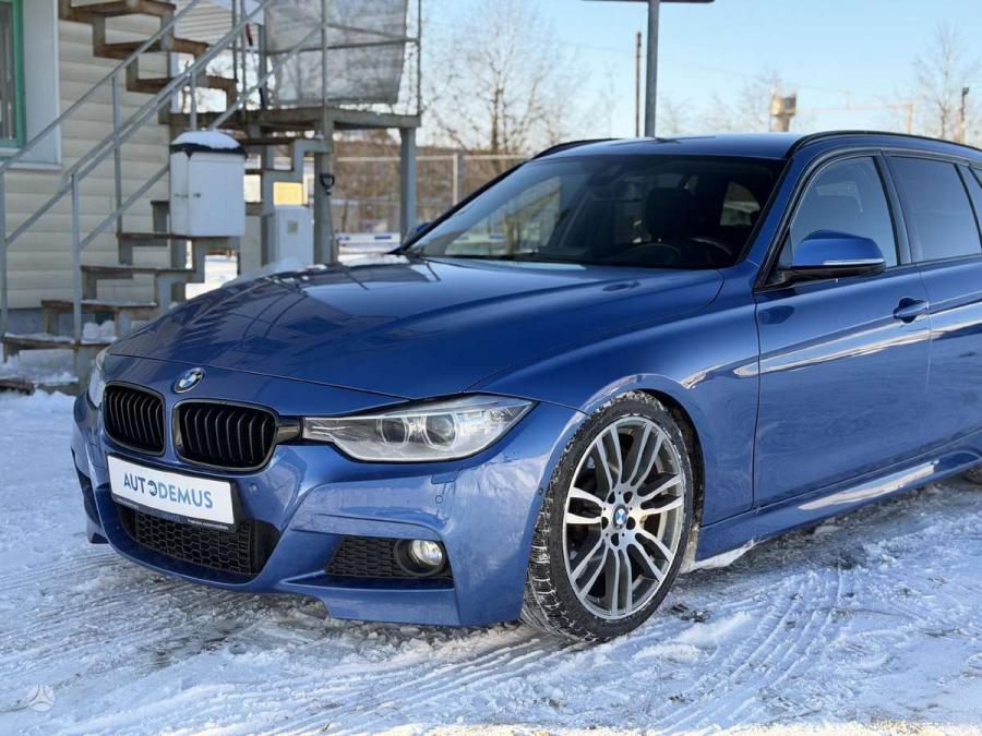 Blue BMW 330 2013 in Mazeikiai, with an engine capacity of 2.99 L and mileage of 338 thousand km for 12500 €, photo 6 on AUTOMOTO.COM.LV
