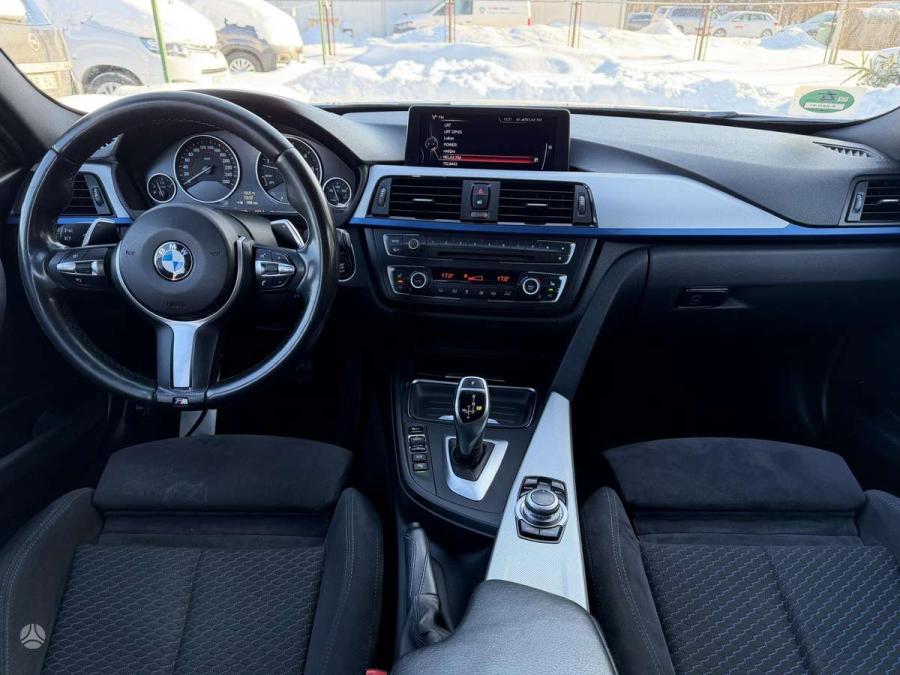 Blue BMW 330 2013 in Mazeikiai, with an engine capacity of 2.99 L and mileage of 338 thousand km for 12500 €, photo 23 on AUTOMOTO.COM.LV