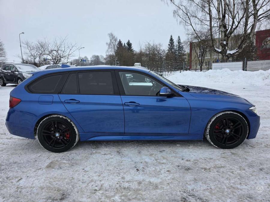 Blue BMW 330 2013 in Telschi, with an engine capacity of 2.99 L and mileage of 293 thousand km for 11800 €, photo 12 on AUTOMOTO.COM.LV