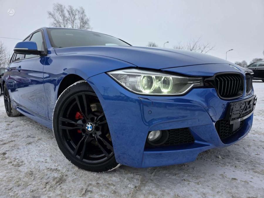 Blue BMW 330 2013 in Telschi, with an engine capacity of 2.99 L and mileage of 293 thousand km for 11800 €, photo 16 on AUTOMOTO.COM.LV