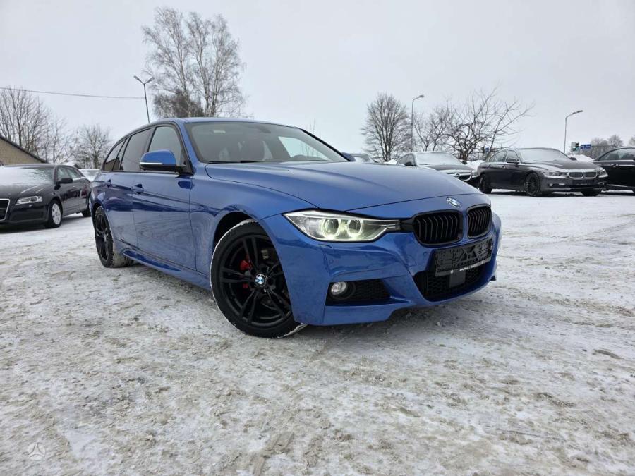 Blue BMW 330 2013 in Telschi, with an engine capacity of 2.99 L and mileage of 293 thousand km for 11800 €, photo 17 on AUTOMOTO.COM.LV