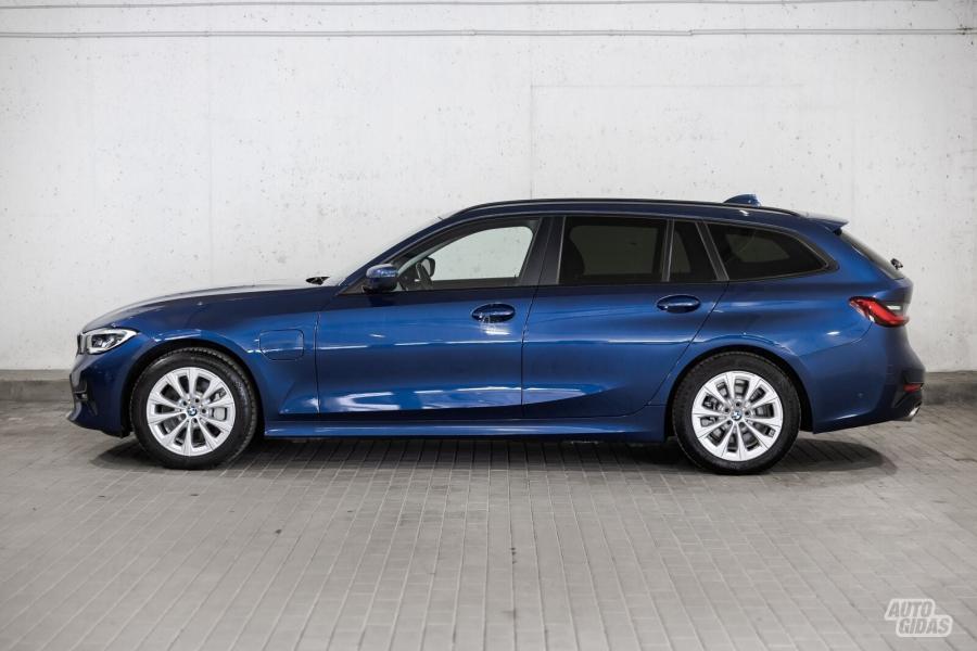 Zils BMW 330 2021 Viļņa, ar dzinēja tilpumu 2.00 L un nobraukumu 133 tūkst. km par 24441 €, foto 5 vietnē AUTOMOTO.COM.LV