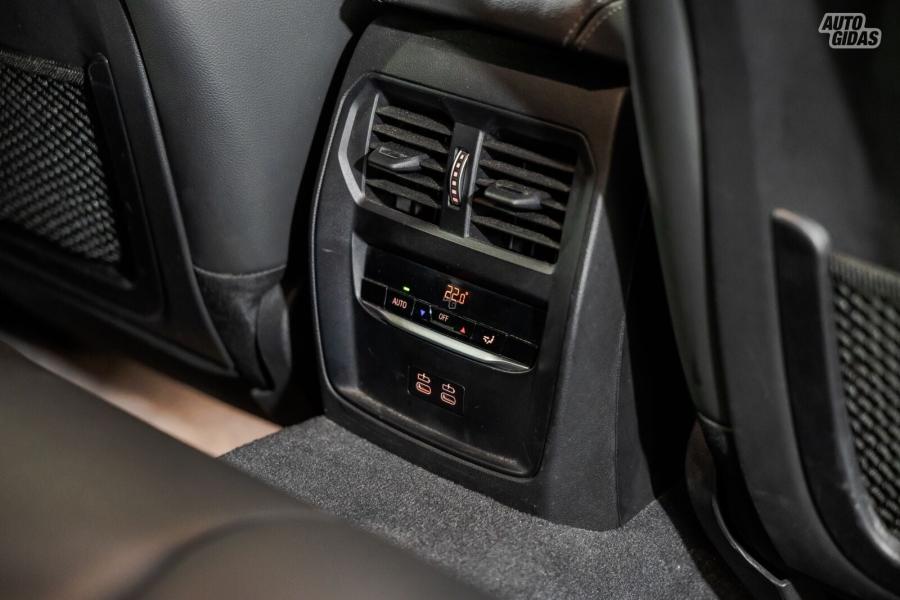 Zils BMW 330 2021 Viļņa, ar dzinēja tilpumu 2.00 L un nobraukumu 133 tūkst. km par 24441 €, foto 17 vietnē AUTOMOTO.COM.LV