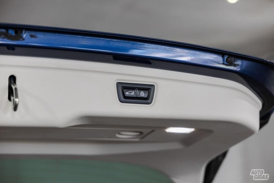 Zils BMW 330 2021 Viļņa, ar dzinēja tilpumu 2.00 L un nobraukumu 133 tūkst. km par 24441 €, foto 37 vietnē AUTOMOTO.COM.LV