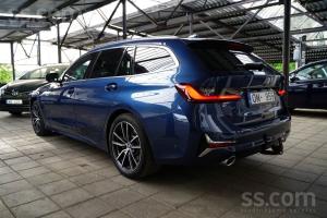 Zils BMW 330 2022 Rīga, ar dzinēja tilpumu 2.00 L un nobraukumu 194 tūkst. km par 21990 €, foto 4 vietnē AUTOMOTO.COM.LV