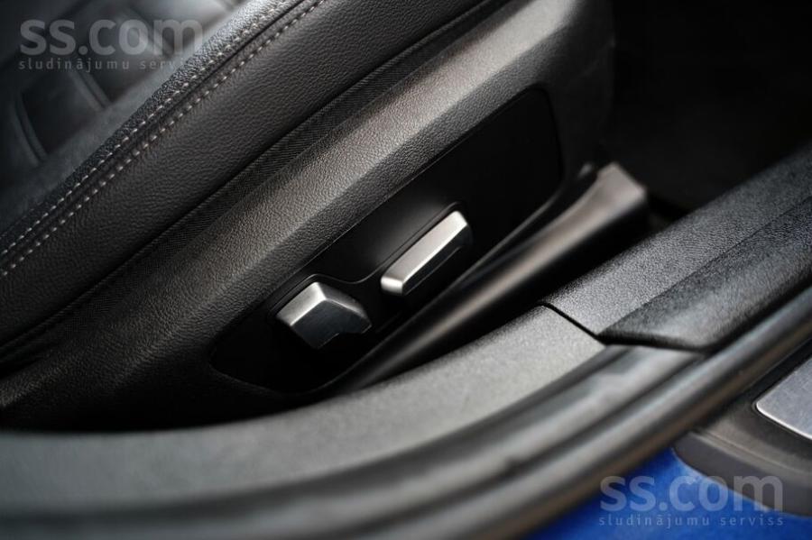 Zils BMW 330 2022 Rīga, ar dzinēja tilpumu 2.00 L un nobraukumu 194 tūkst. km par 21990 €, foto 19 vietnē AUTOMOTO.COM.LV