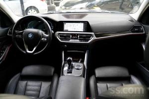 Zils BMW 330 2022 Rīga, ar dzinēja tilpumu 2.00 L un nobraukumu 194 tūkst. km par 21990 €, foto 20 vietnē AUTOMOTO.COM.LV
