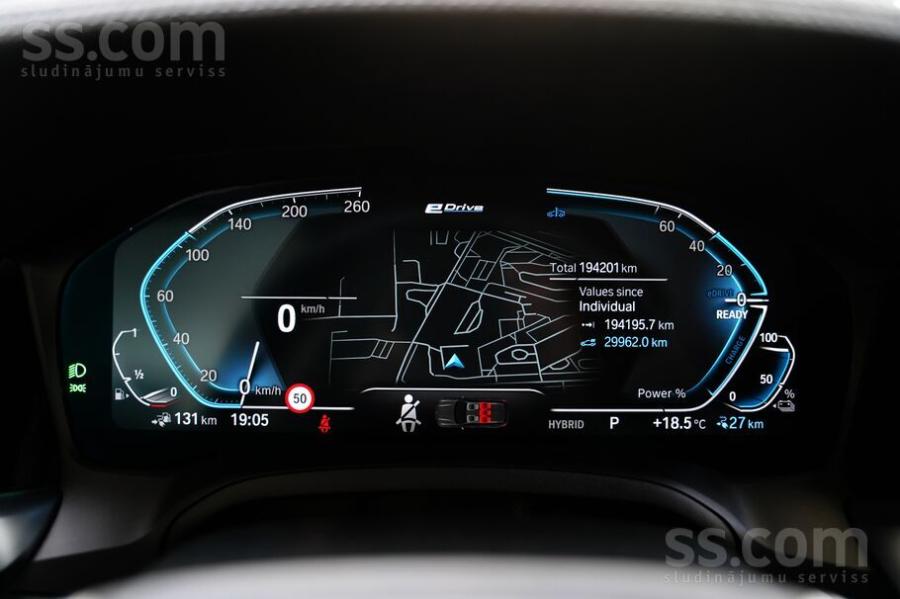 Zils BMW 330 2022 Rīga, ar dzinēja tilpumu 2.00 L un nobraukumu 194 tūkst. km par 21990 €, foto 22 vietnē AUTOMOTO.COM.LV