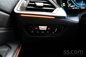 Zils BMW 330 2022 Rīga, ar dzinēja tilpumu 2.00 L un nobraukumu 194 tūkst. km par 21990 €, foto 24 vietnē AUTOMOTO.COM.LV
