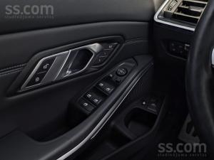 Синий БМВ 330 2022 в Тукумс, объемом двигателя 2.00 л и пробегом 172 тыс. км за 24990 €, фото 28 на AUTOMOTO.COM.LV