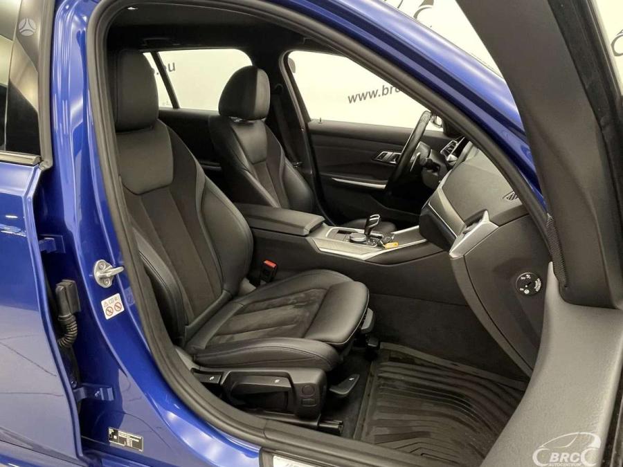 Blue BMW 330 2022 in Vilnius, with an engine capacity of 2.00 L and mileage of 186 thousand km for 22200 €, photo 9 on AUTOMOTO.COM.LV