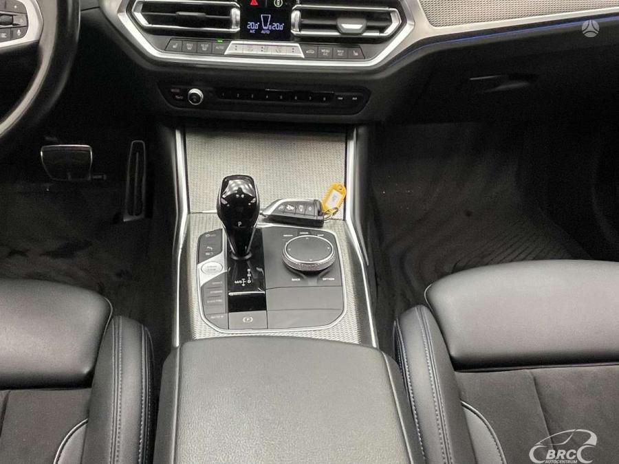 Blue BMW 330 2022 in Vilnius, with an engine capacity of 2.00 L and mileage of 186 thousand km for 22200 €, photo 20 on AUTOMOTO.COM.LV