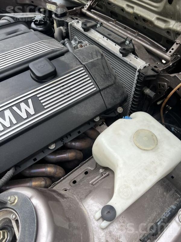 Brown BMW 330 1988 in Riga, with an engine capacity of 3.00 L and mileage of 200 thousand km for 15500 €, photo 10 on AUTOMOTO.COM.LV