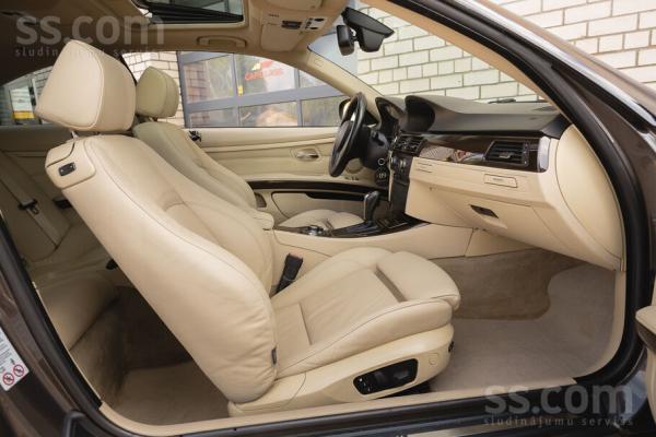 Brown BMW 330 2010 in Riga, with an engine capacity of 3.00 L and mileage of 340 thousand km for 8999 €, photo 8 on AUTOMOTO.COM.LV