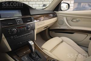 Brown BMW 330 2010 in Riga, with an engine capacity of 3.00 L and mileage of 340 thousand km for 8999 €, photo 14 on AUTOMOTO.COM.LV