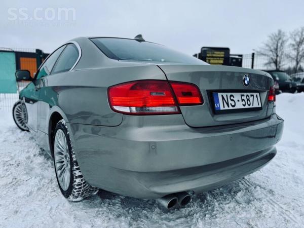 Brown BMW 330 2010 in Cesis, with an engine capacity of 3.00 L and mileage of 0 thousand km for 6790 €, photo 7 on AUTOMOTO.COM.LV