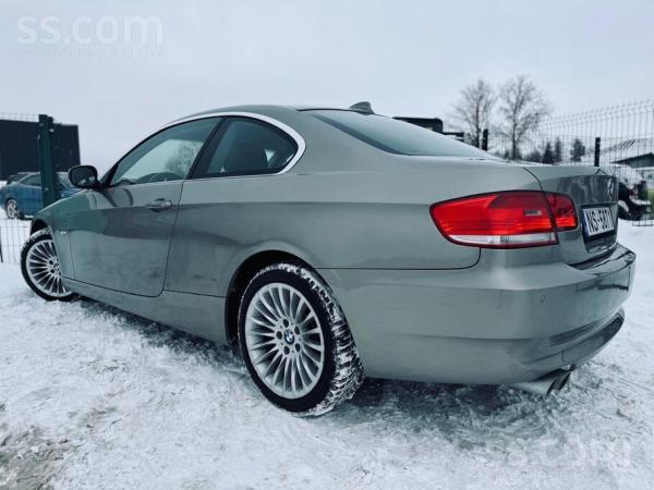 Brown BMW 330 2010 in Cesis, with an engine capacity of 3.00 L and mileage of 0 thousand km for 6790 €, photo 8 on AUTOMOTO.COM.LV