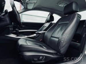 Brūns BMW 330 2010 Cēsis, ar dzinēja tilpumu 3.00 L un nobraukumu 0 tūkst. km par 6790 €, foto 14 vietnē AUTOMOTO.COM.LV