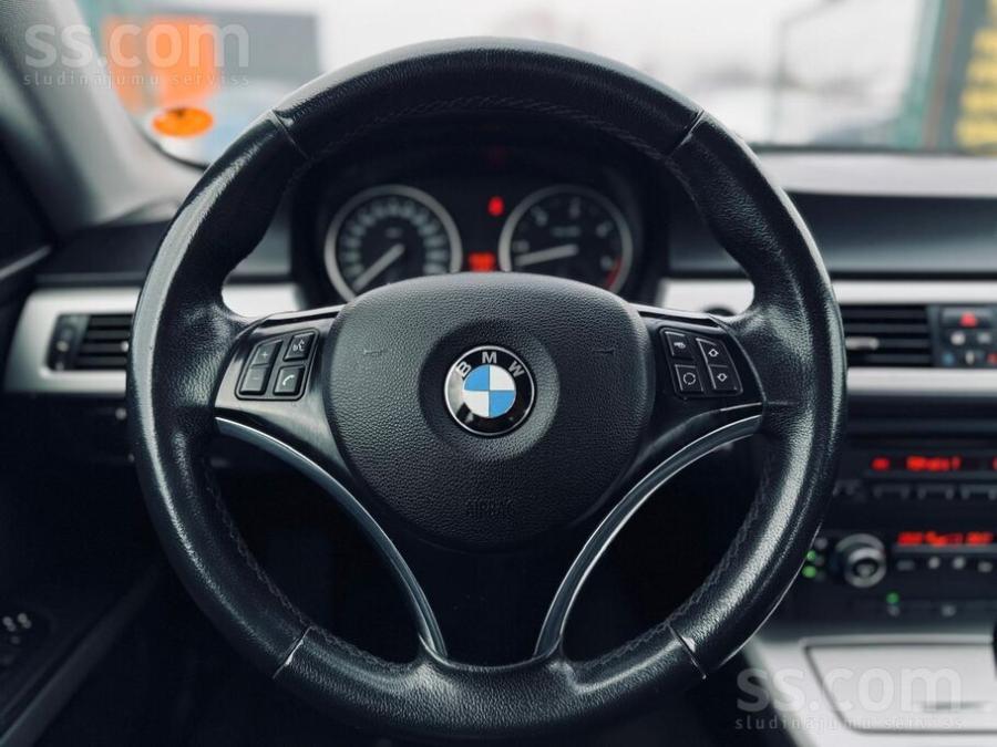 Brūns BMW 330 2010 Cēsis, ar dzinēja tilpumu 3.00 L un nobraukumu 0 tūkst. km par 6790 €, foto 22 vietnē AUTOMOTO.COM.LV