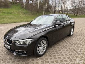 Brown BMW 330 2016 in Vilnius, with an engine capacity of 2.00 L and mileage of 119 thousand km for 14600 €, photo 6 on AUTOMOTO.COM.LV