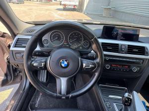 Brūns BMW 330 2012 Panevēža, ar dzinēja tilpumu 2.99 L un nobraukumu 294 tūkst. km par 4800 €, foto 10 vietnē AUTOMOTO.COM.LV