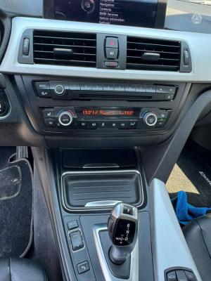 Brūns BMW 330 2012 Panevēža, ar dzinēja tilpumu 2.99 L un nobraukumu 294 tūkst. km par 4800 €, foto 13 vietnē AUTOMOTO.COM.LV